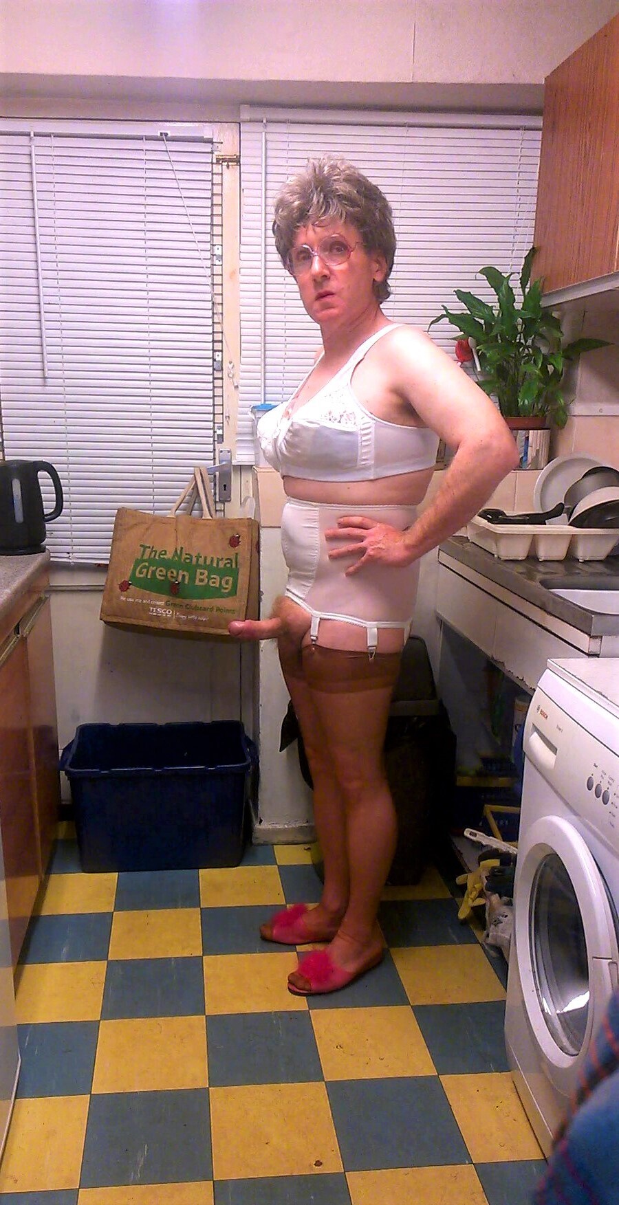 Mature Tv And Cd 190 Photo 18