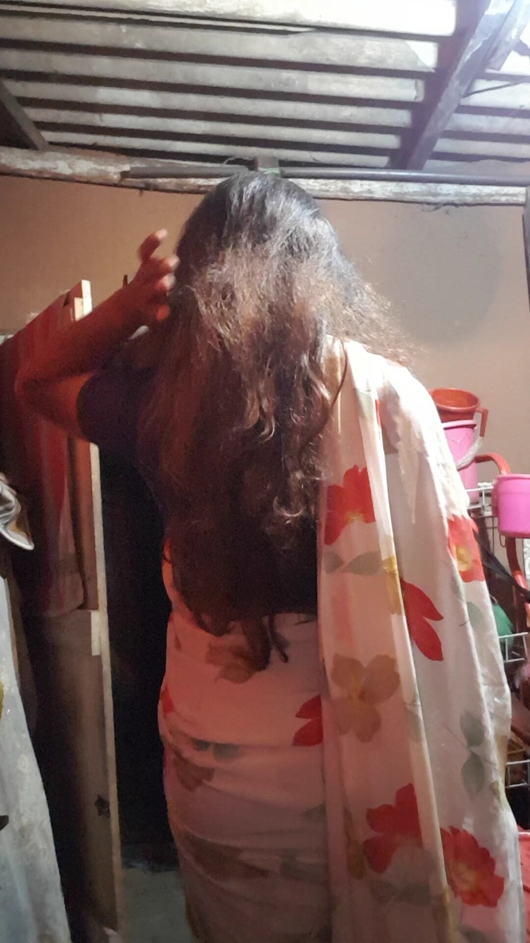 Sri Lankan Saree Shemale Photo 10
