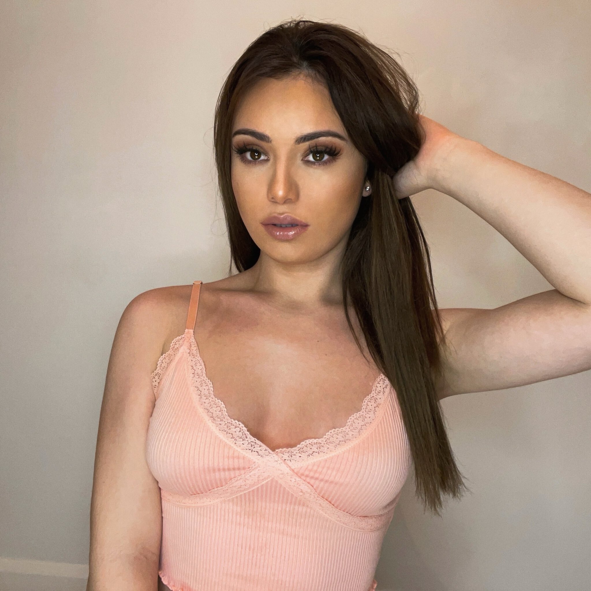Remy Richards Photo 23