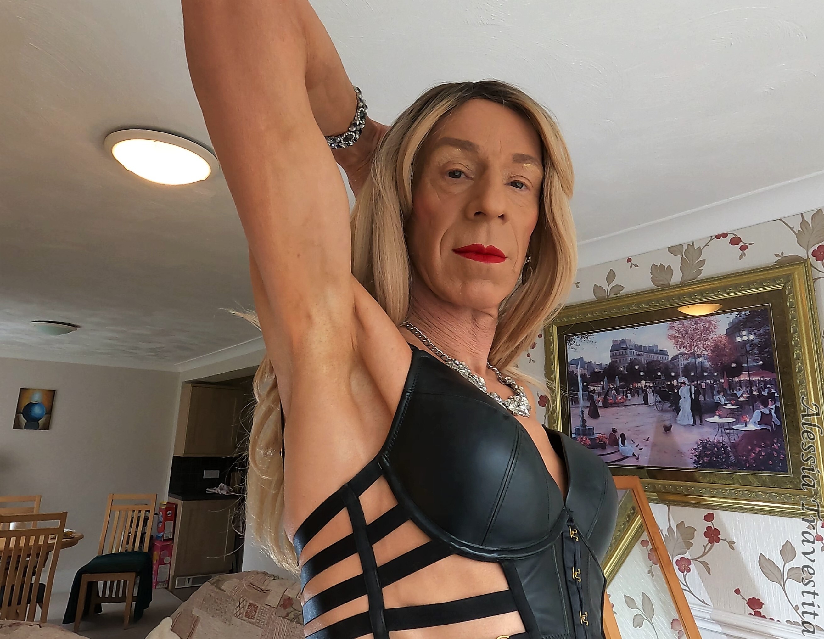 80 Alessia Travestita In Black Strap Lingerie Set Photo 9