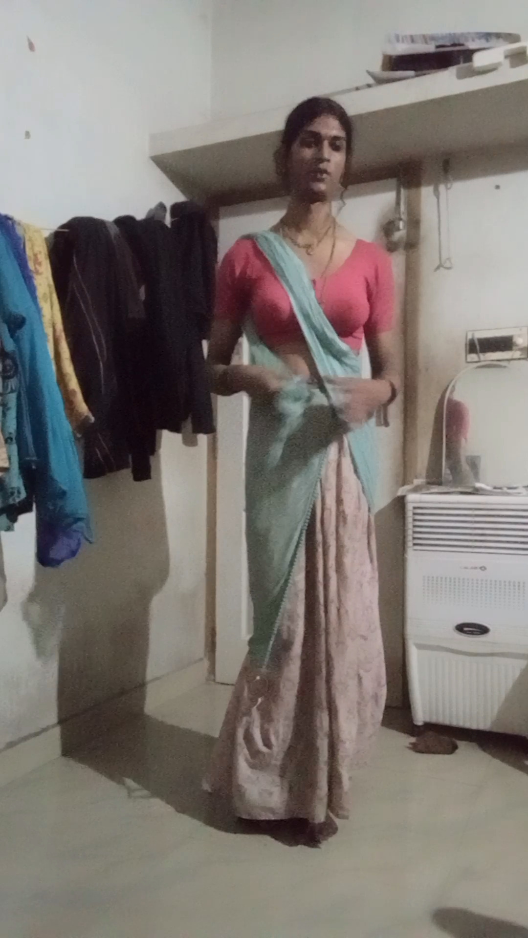 Sruthy Shobana Photo 1 