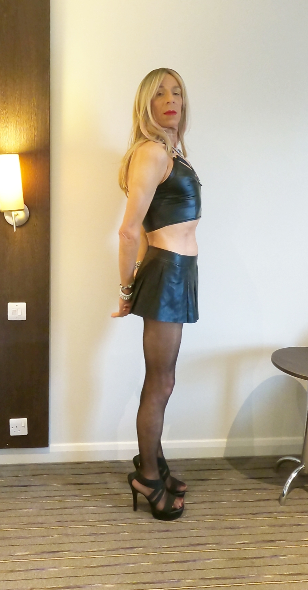 151 Alessia Travestita Black Leather Miniskirt Photo 13
