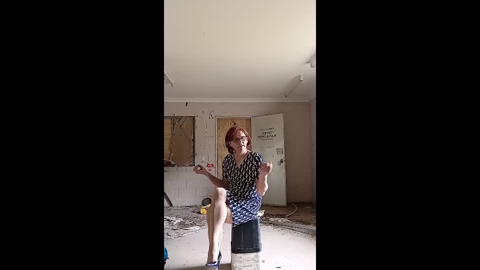 Donna Cum Slut
