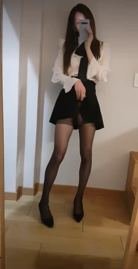 Asian Shemale Cumshot 7