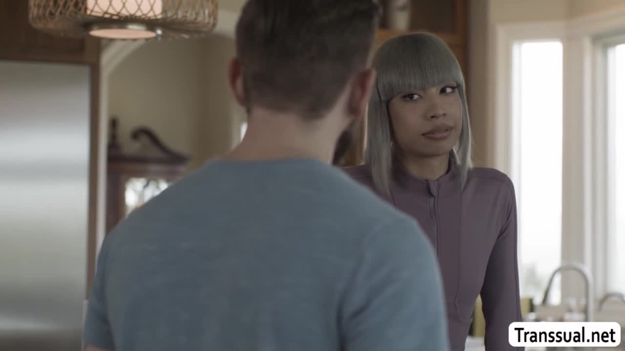 Smart Tgirl Itzel Saenz Analed In The Kitchen