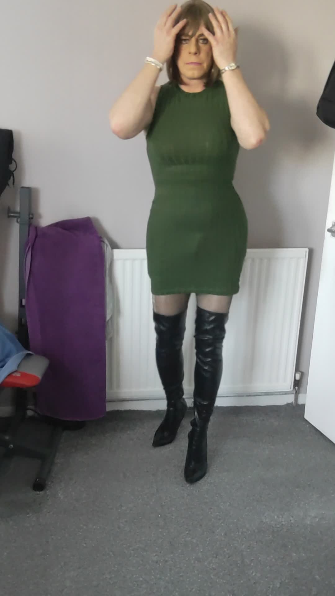 Cant Hide My Tranny Bulge
